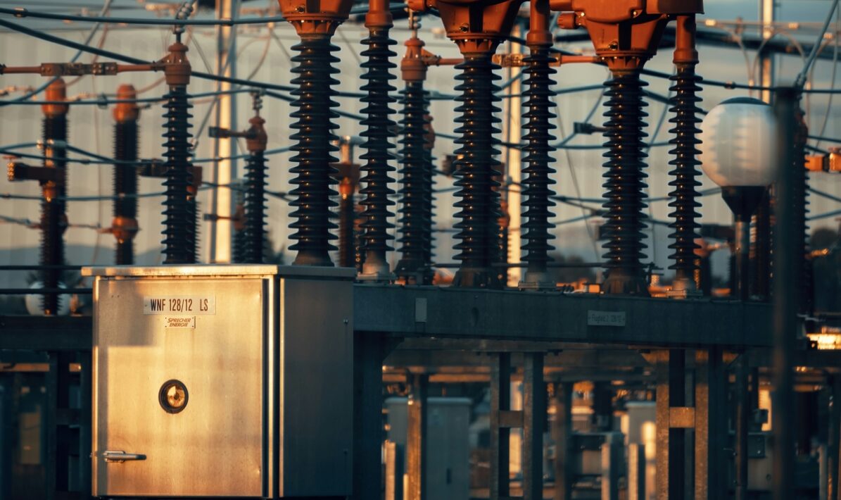 Consumo de energia na indústria da UE cai 8% mas aumenta no setor ...